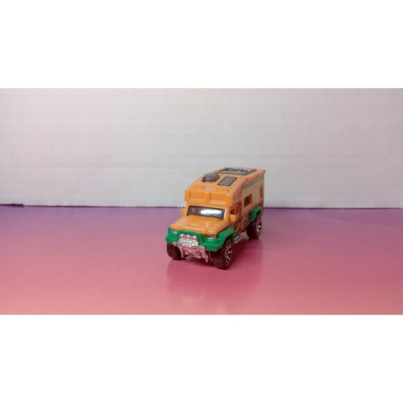 MATCHBOX | Toys | 21 Matchbox Road Tripper Mb825 Sleep Safari ...